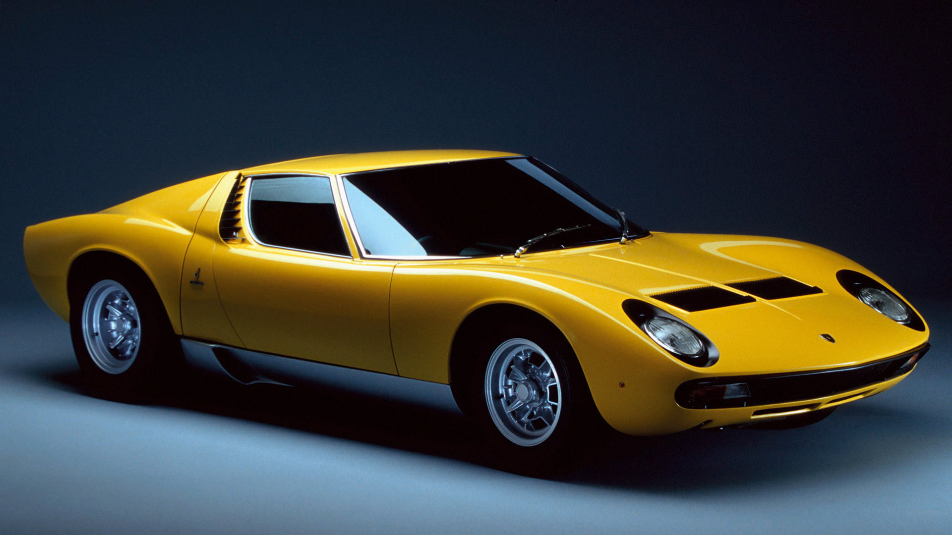 Ferruccio Lamborghini El Agricultor Que Gan A Ferrari Ferruccio Lamborghini El Agricultor Que Gan A Ferrari