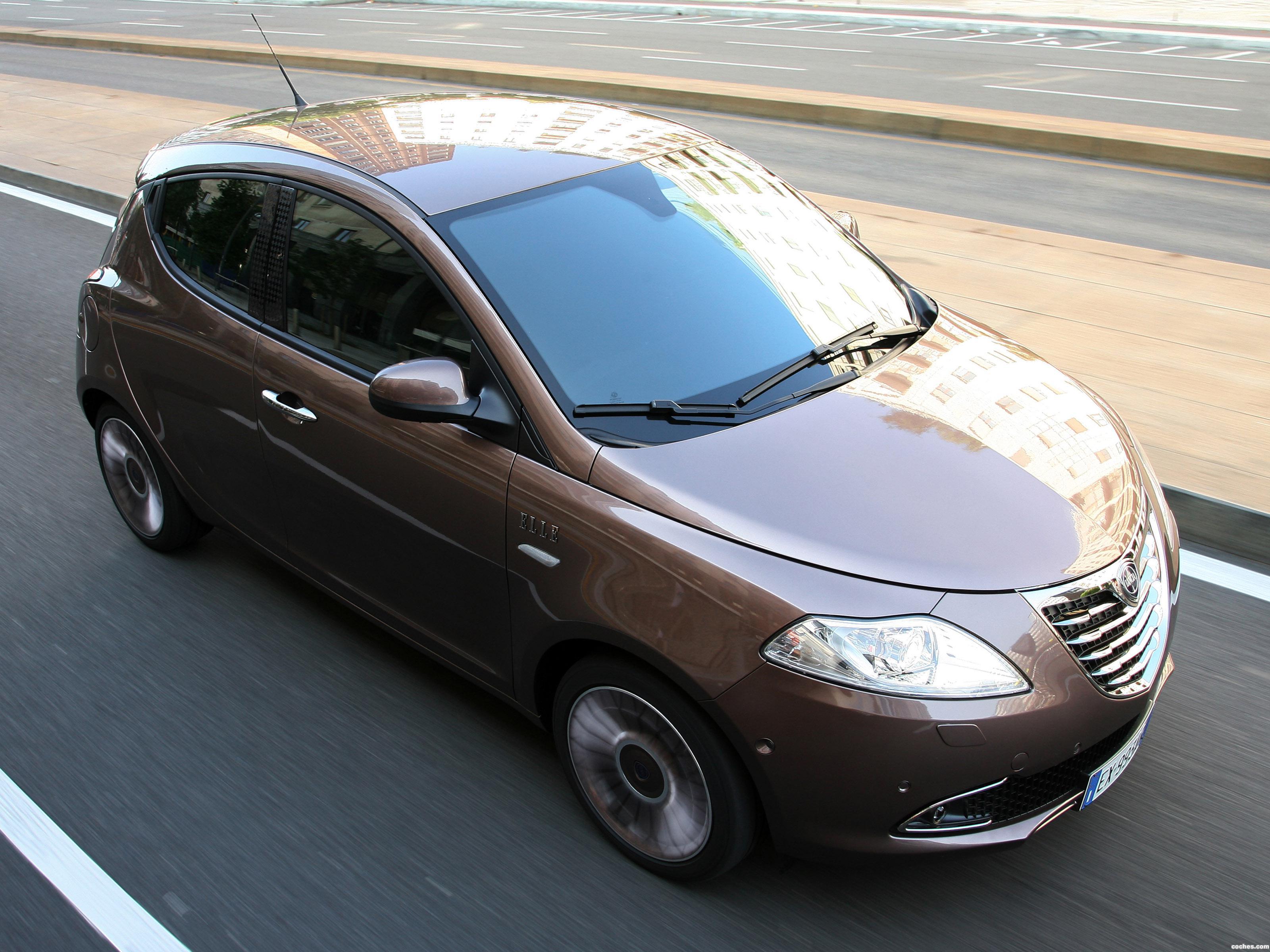 Fotos de Lancia Ypsilon ELLE 2014