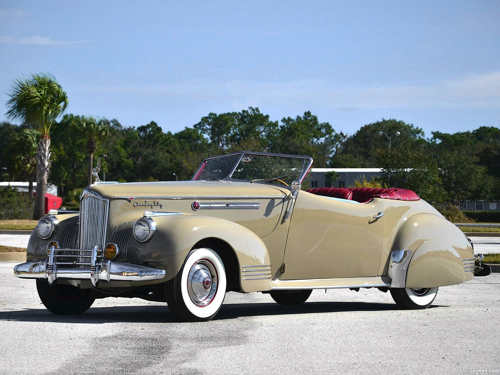 Fotos de Packard Super Eight Convertible Victoria by Darrin 1941 | Foto 21
