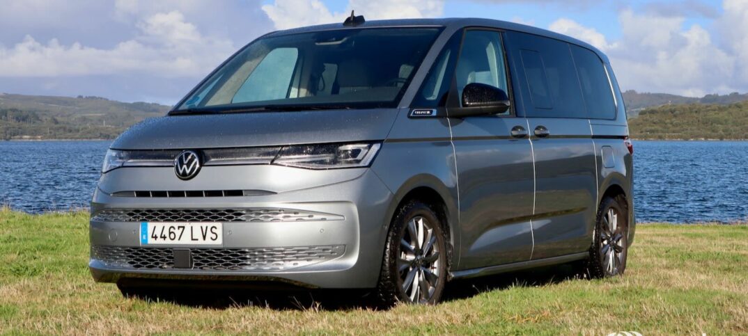 Volkswagen Multivan T7 | Prueba | Opiniones | Consumos Multivan híbrida