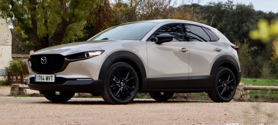 Mazda CX-30 2025 | Prueba | Opiniones | Consumo e-SkyACtiv